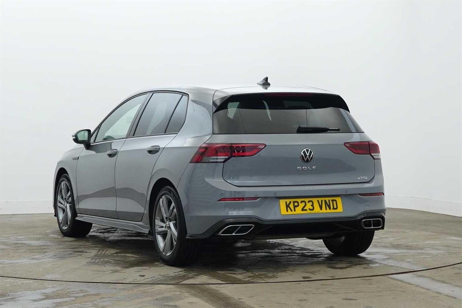 Alan Day Group - 2023 Volkswagen Golf 1.5 eTSI (150ps) R-Line EVO DSG | Alan Day Group